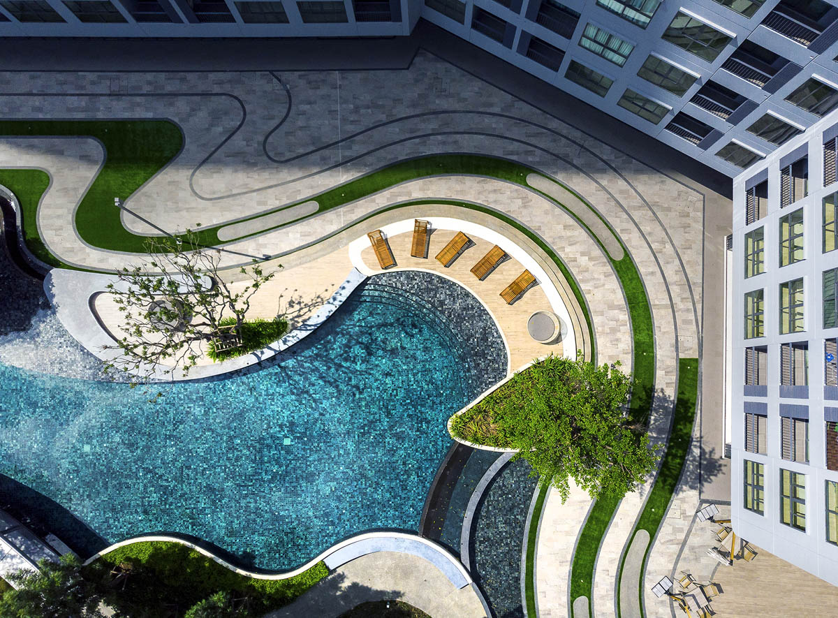 IDEO O2 | Bangkok, Thailand | Redland-scape